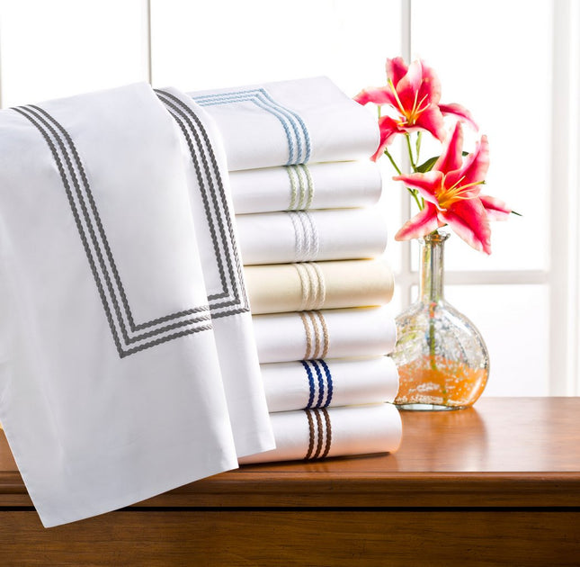 Downright Windsor 400 TC Egyptian Cotton Sheet Set with Piping ...